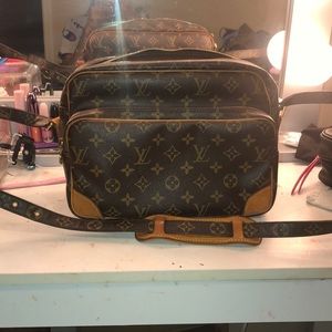 Louis Vuitton | Bags | Authentic Louis Vuitton Bag | Poshmark